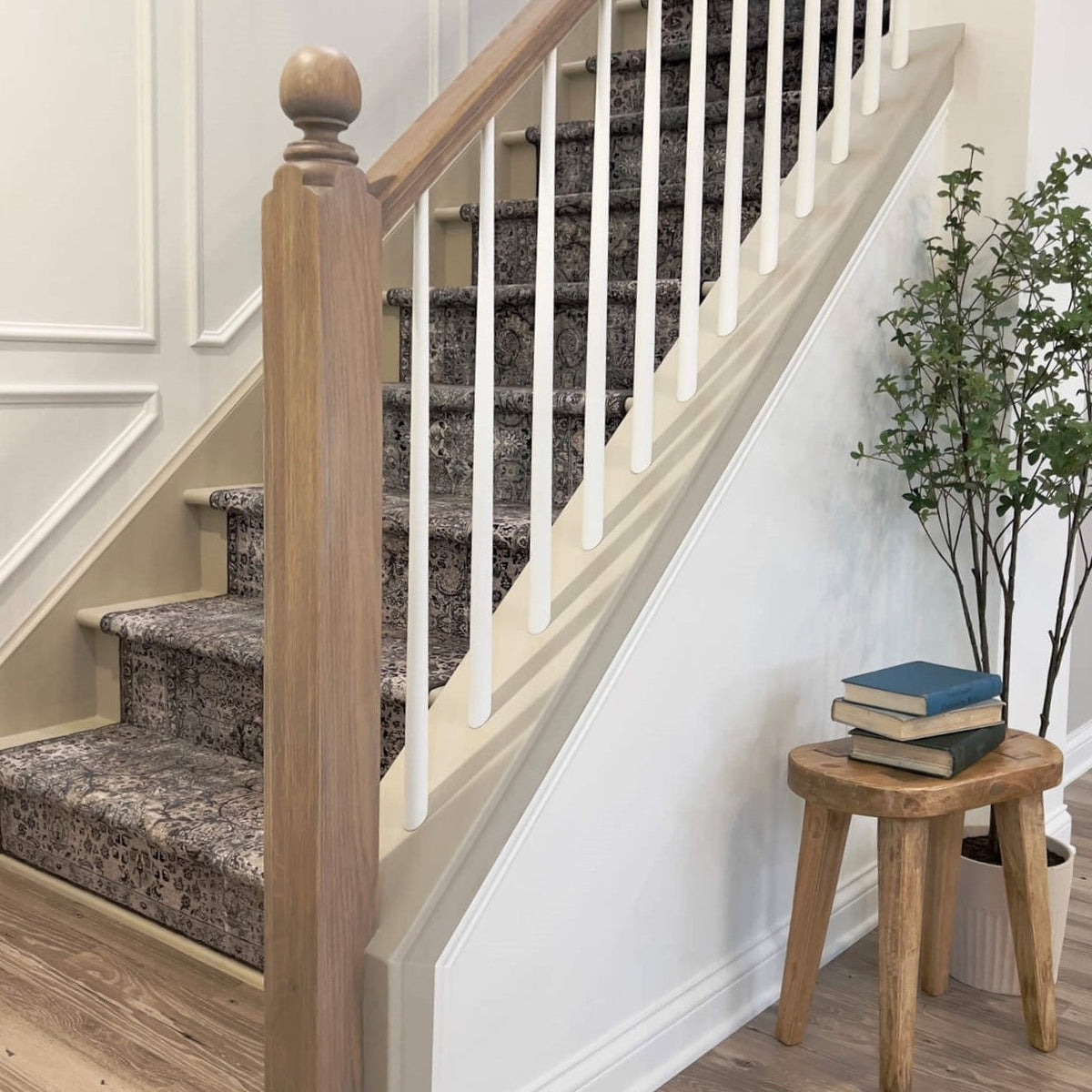 White Oak Stair Railing – Rubio Monocoat Canada